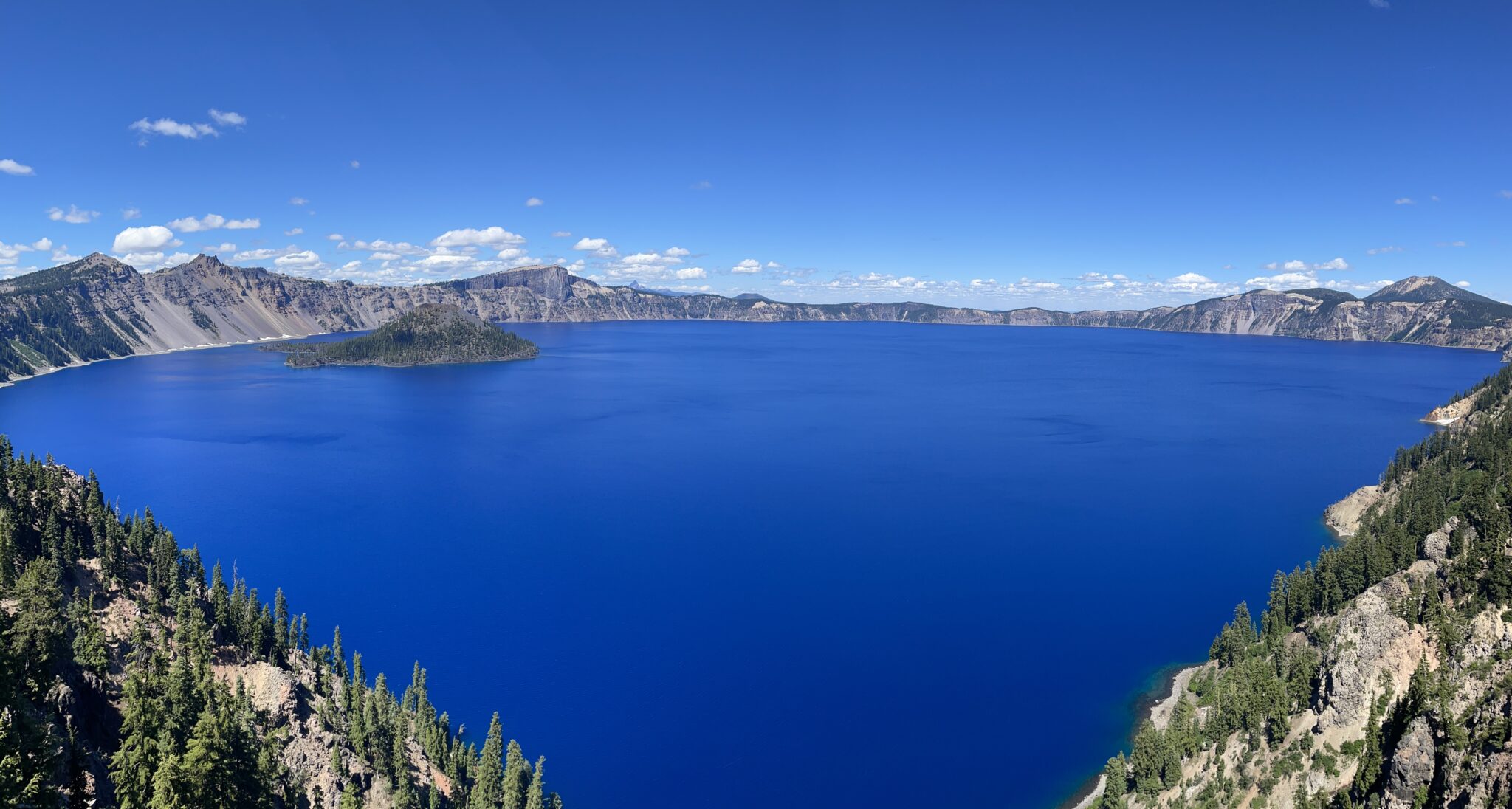 Breathtaking Crater Lake - Oregon's Only National ParkOregon Bed ...